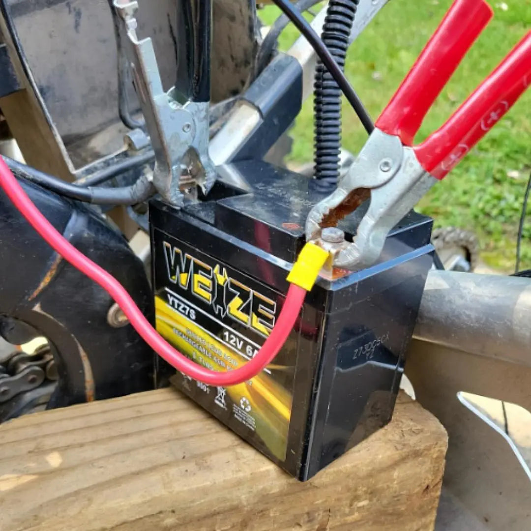 Motorcycle Battery Charging: Everything You Need to Know – WEIZE